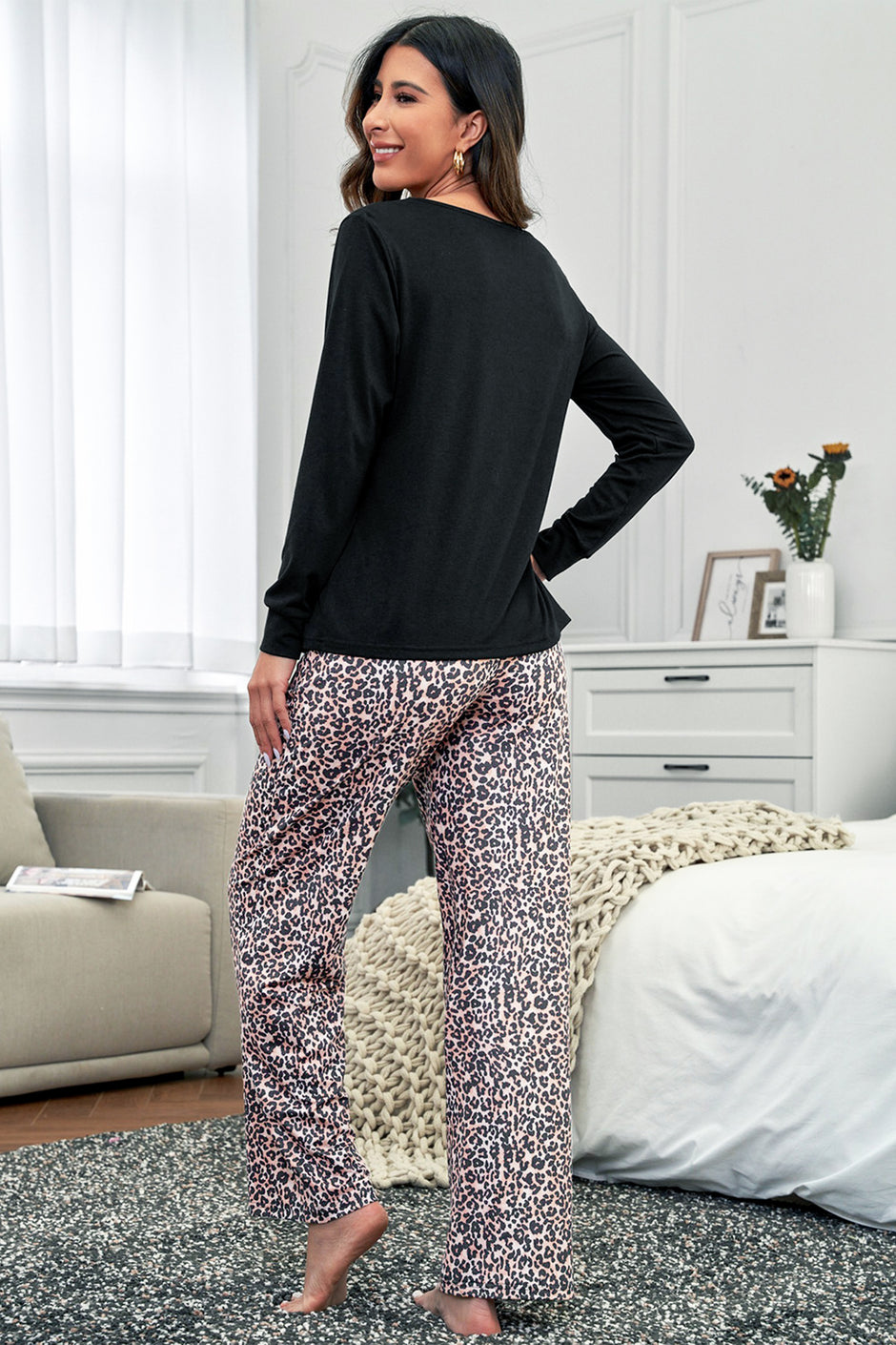 Shosy - Joy In Every Wear